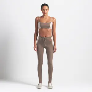 Nike Skims Shine Micro-scoop Bra - Brown