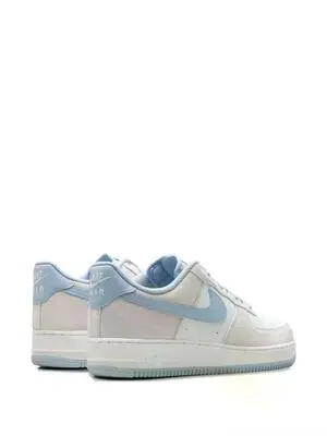Nike Air Force 1 '07 Lv8 Sneakers