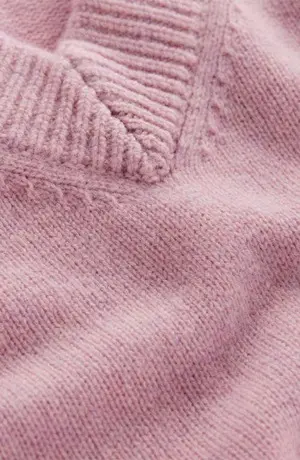 Boden Marion Merino Wool V-neck Sweater