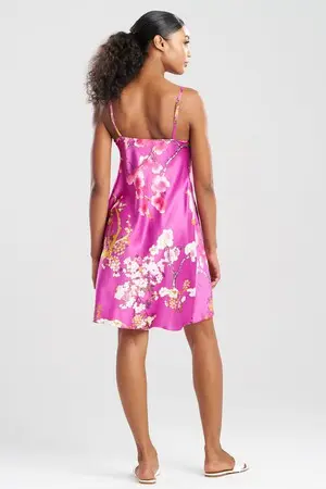 Natori Sakura Satin Chemise