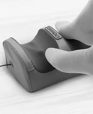 SHARPER IMAGE Kneading Foot Massager