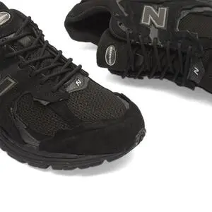 NEW BALANCE 2002dx Gore-tex "protection Pack" Sneakers - Black
