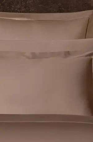 TOGAS Rhapsody Pillowcase - Brown