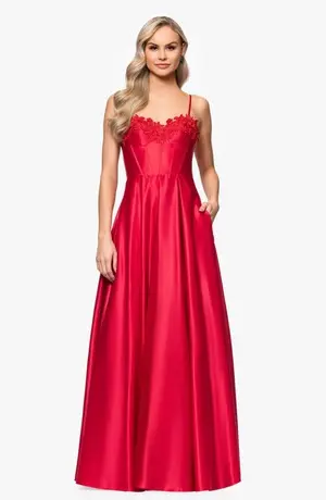 BLONDIE NITES Floral Appliqué Lace-up Satin Ballgown