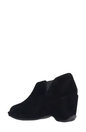 L'AMOUR DES PIEDS Oksana Peep Toe Bootie - Black
