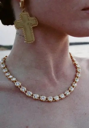 SCCOLLECTION Graziella Crystal Rhinestone Necklace