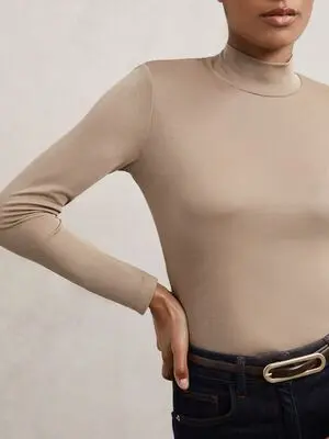 REISS Molly Lyocell-blend Funnel-neck Top - Camel