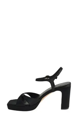 Chinese Laundry Gracie Ankle Strap Platform Sandal - Black