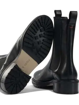 AeydĒ Calfskin Leather Chelsea Boots - Black