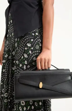Veronica Beard Dash Clutch - Black