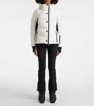 Moncler Guyane Down Jacket - White