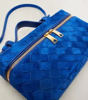 Bottega Veneta Intrecciato Suede Vanity Bag - Blue