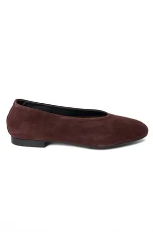 MENINA STEP Lucrecia Suede Ballet Flat - Burgundy
