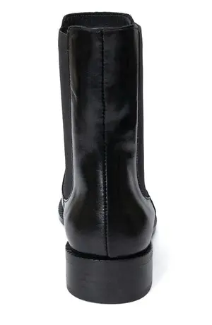 MENINA STEP Balmoral Leather Chelsea Boot - Black