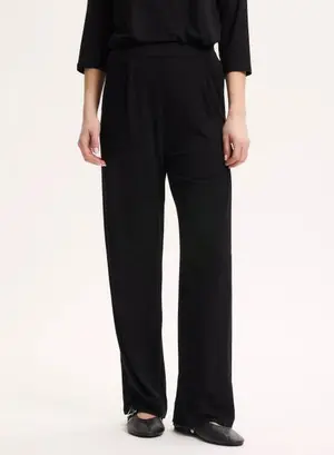 Majestic Filatures Soft Touch Straight Leg Pant - Noir