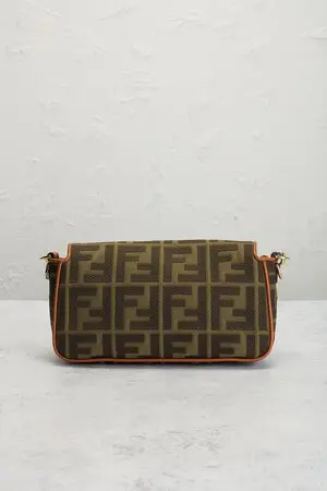 Fendi Vitello King Ff Embroidered Re-edition Baguette Shoulder Bag - Khaki