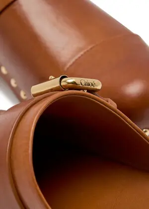Chloé Jeannette 40 Leather Clogs
