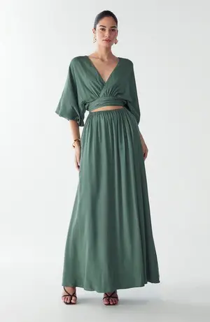 St Mrlo Flowy Day Dresses