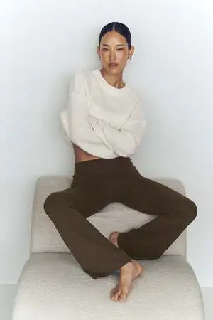 Alo Yoga Softsculpt Foldover Flare Legging Regular Espresso