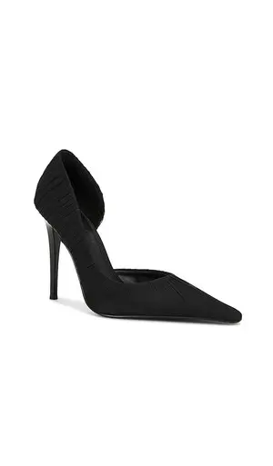 Steve Madden Elegant Pump