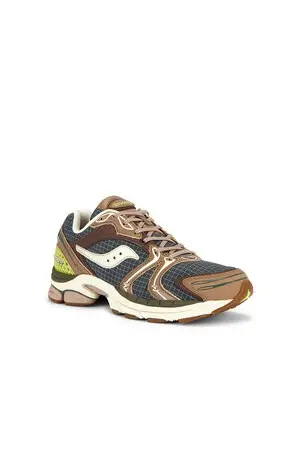 Saucony Progrid Triumph 4 Sneakers - Carbon & Taupe