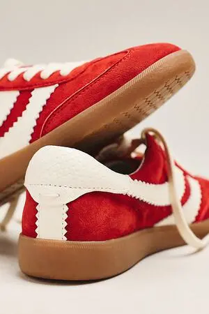 Dolce Vita Merit Sneakers - Ruby