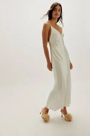 Significant Other Eevie Long Sleeve Maxi Dress