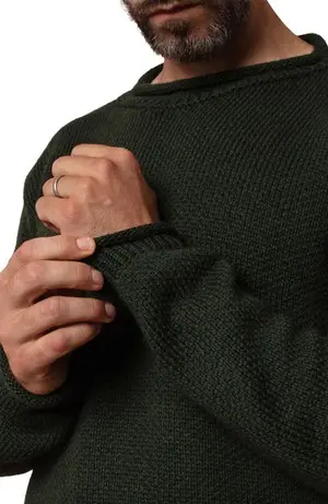 CELTIC & CO. Textured Stitch Crewneck Sweater - Forest