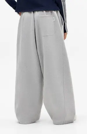 IETS FRANS Big Simmi Wide Leg Sweatpants - Grey