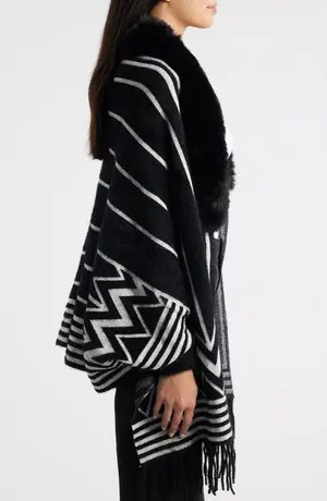 NIKKI LUND Faux Fur Trim Wrap