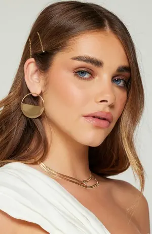 MACRAE & CO. Maggie Drop Earrings