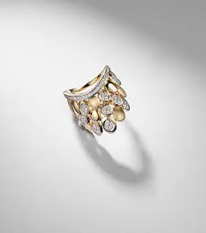 RAINBOW K Blossom Ring With Diamonds