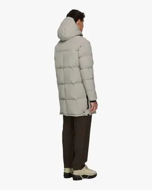QUARTZ CO. Compass Hooded Recycled Down Winter Jacket - Ice