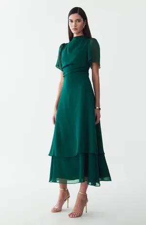 WILLA Rory Midi Dress