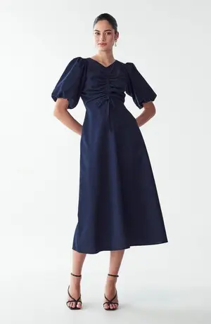 WILLA Shelly Midi Dress