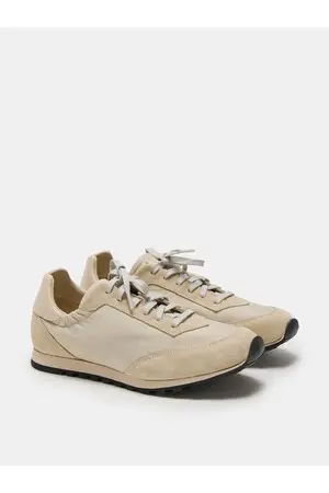 Le Monde Beryl Slim Runner Sneakers
