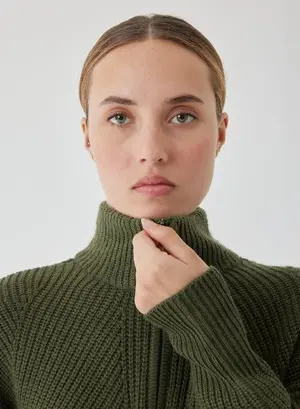 Majestic Filatures Merino Rib Half Zip Mock Neck