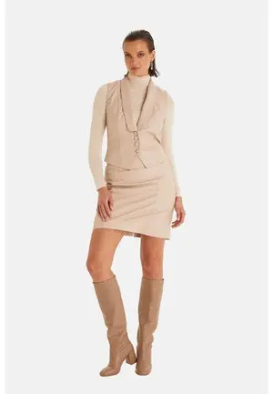 FURNIQ UK Sleeveless Leather Vest