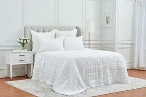ELISABETH YORK Odine Dove Sham Decor