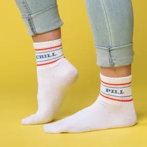 TOTALEE GIFT Chill/pill Ankle Socks