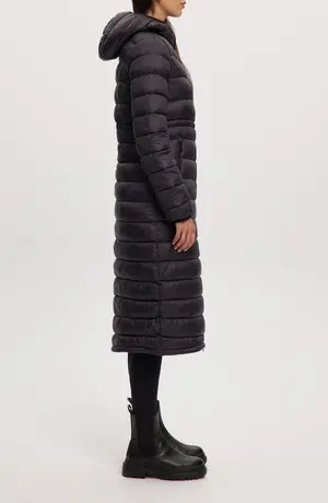 NOIZE Lightweight Long Puffer Coat