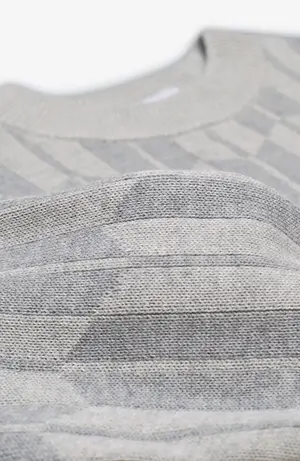 AKASHI-KAMA Arrow Pattern Crewneck Sweater