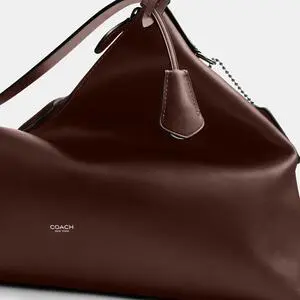 COACH Mott Messenger Bag 38 - Maple