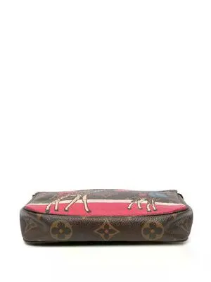 LOUIS VUITTON 2017 Monogram Giraffe Christmas Mini Pochette Accessoires