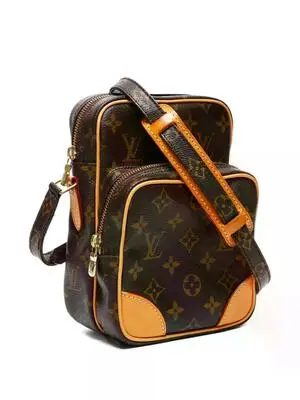 LOUIS VUITTON 2002 Monogram Amazone Shoulder Bag