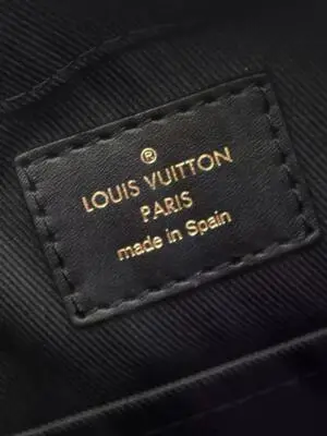 LOUIS VUITTON 2019 Damier Ebene Santa Monica Satchel - Brown