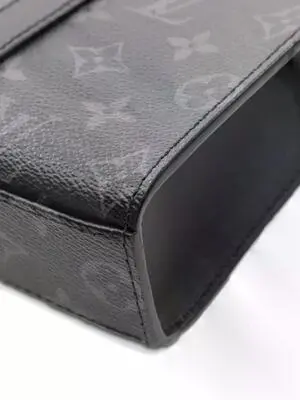 LOUIS VUITTON 2021 Sac Plat Monogram Eclipse Handbag