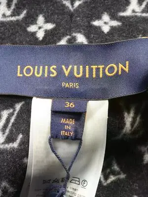LOUIS VUITTON 2010s Hooded Cape