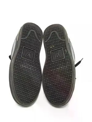 LOUIS VUITTON Leather Sneakers