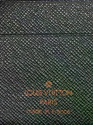 LOUIS VUITTON Textured Leather Cardholder